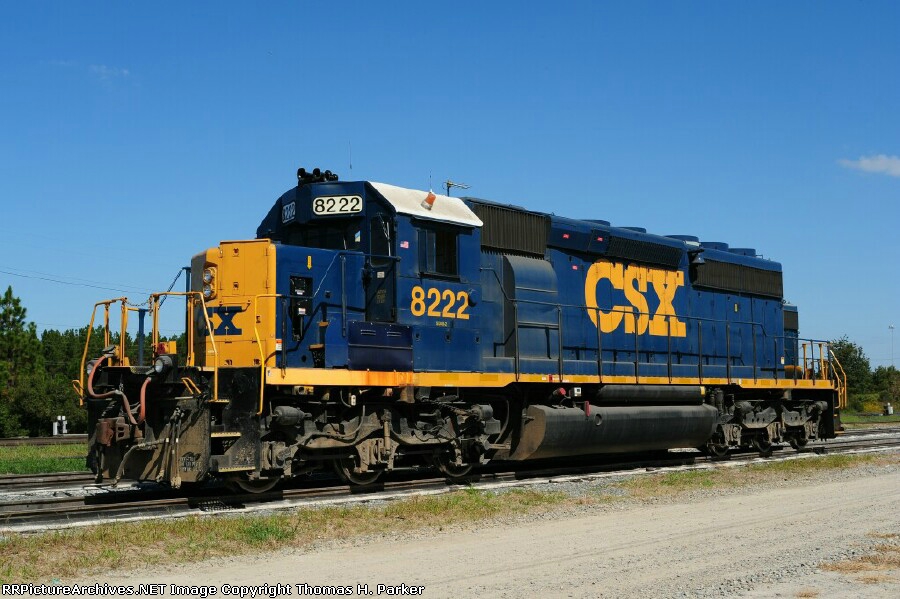 CSXT 8222 SD40-2